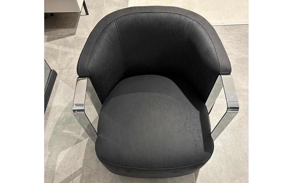 Vigo Berjer (Seri Sonu), Kargılı Mobilya