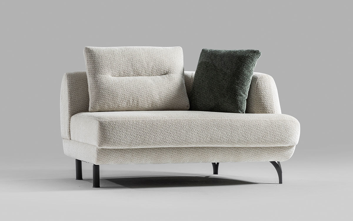 Zagrep Köşe Takımı, Kargılı Mobilya